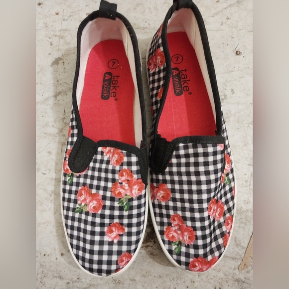 Take a walk | Shoes | Womens Take A Walk Brand Black And Red Floral ...